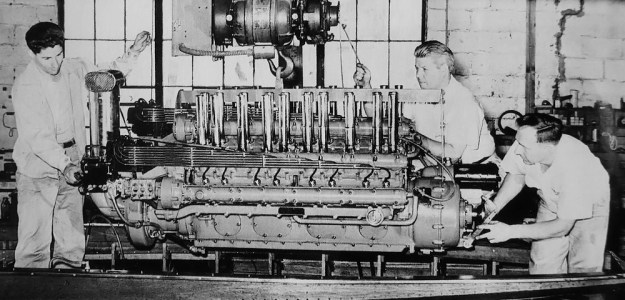 Duesenberg W-24 Marine Engine | Old Machine Press