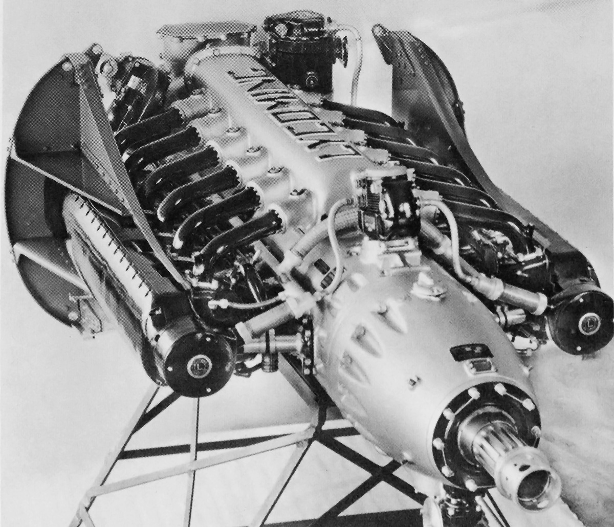 Lycoming O-1230 Flat-12 Aircraft Engine | Old Machine Press