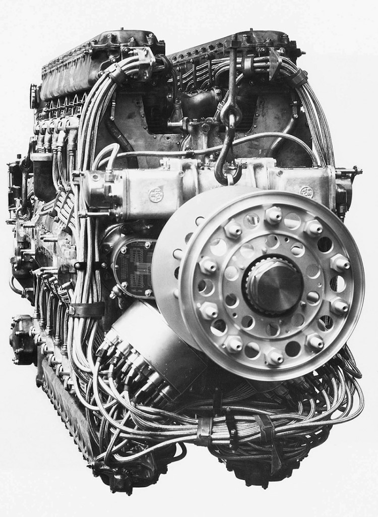 Napier H-24 Dagger Aircraft Engine | Old Machine Press